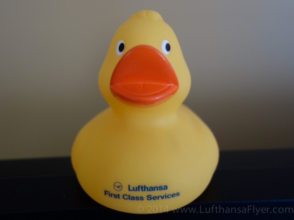 Lufthansa First Class Duck Registry | Lufthansa Flyer
