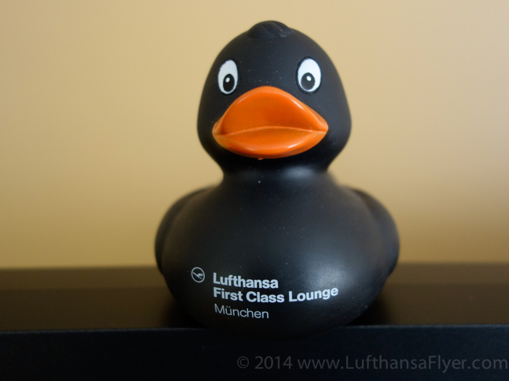 Lufthansa First Class Duck Registry | Lufthansa Flyer